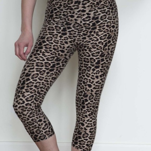 Boutique Only | Pants & Jumpsuits | Tan And Black Leopard Print Capri ...